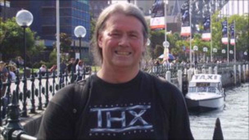 The cult of the hyperpolyglot - BBC News