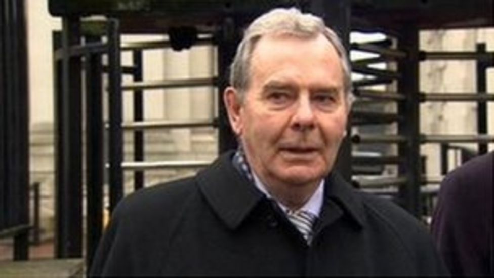 Quinn family wins Dublin ruling to continue Anglo battle - BBC News