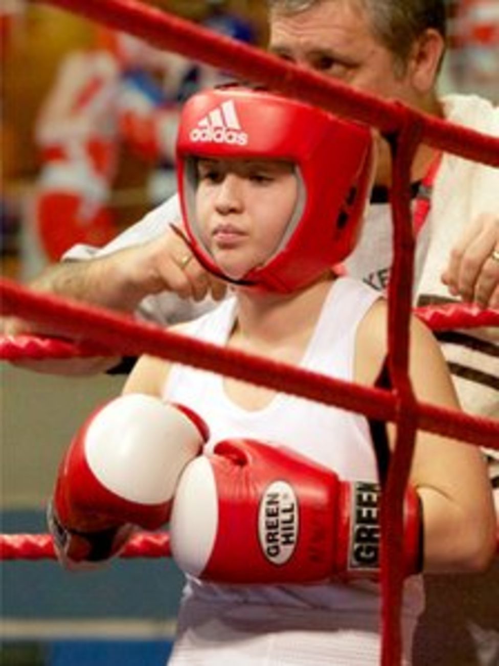 The Right Stuff women-only boxing club 'saved my life' - BBC News