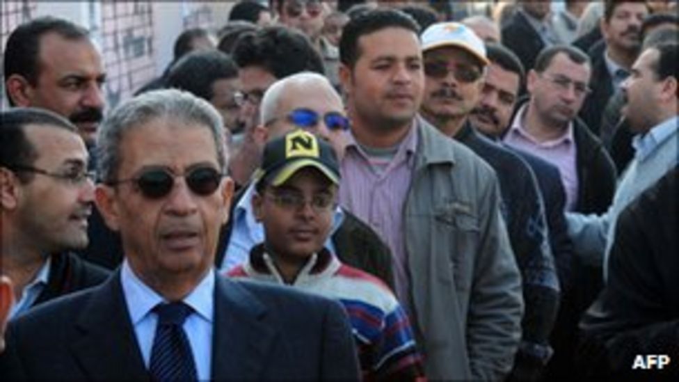 Egypt candidate: Veteran diplomat, Amr Moussa - BBC News