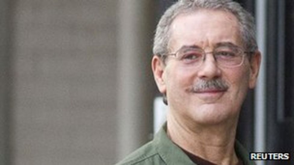 Allen Stanford found guilty in $7bn Ponzi scheme - BBC News