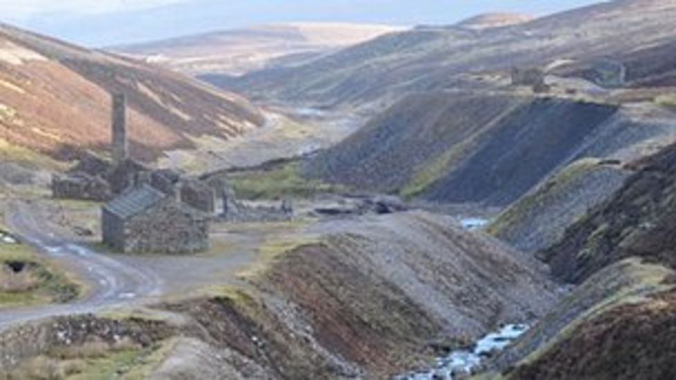 Polluted legacy: Repairing Britain's damaged landscapes - BBC News