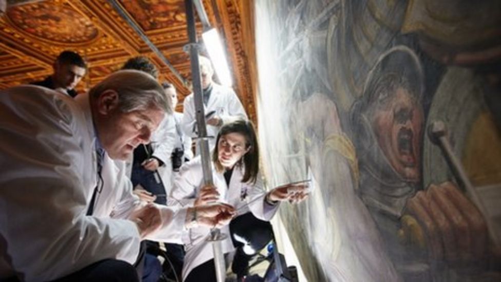 Hidden painting found under Picasso's The Blue Room - BBC News