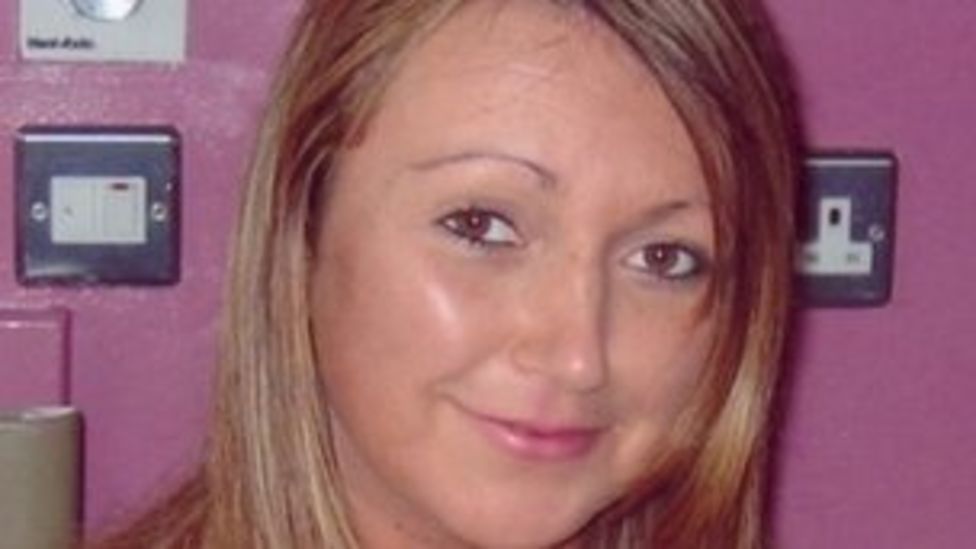 Claudia Lawrence disappearance: Major crime unit searches home - BBC News