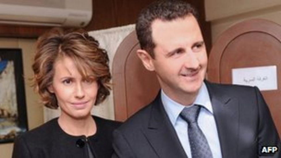 Assad father-in-law compares Homs to London riots - BBC News
