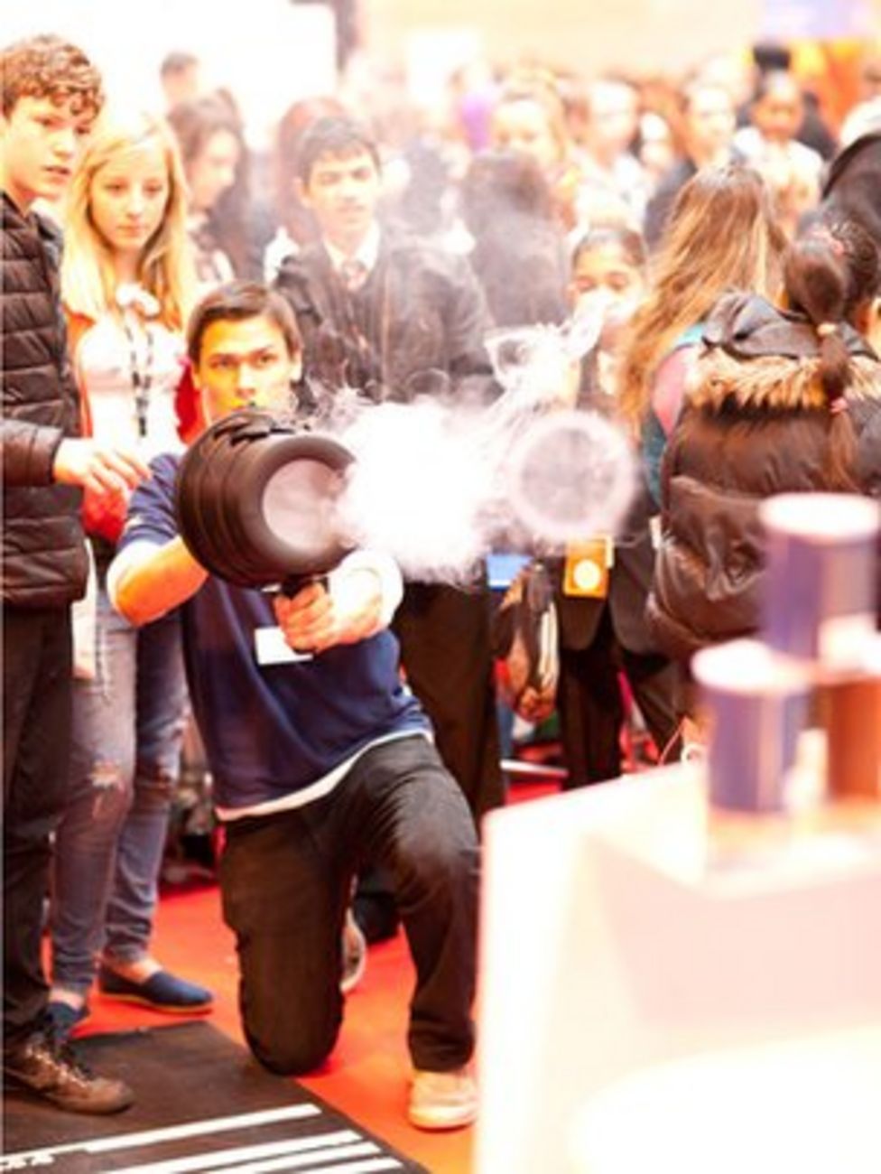 Explosions and ooze, Big Bang Fair shows science is fun - BBC News