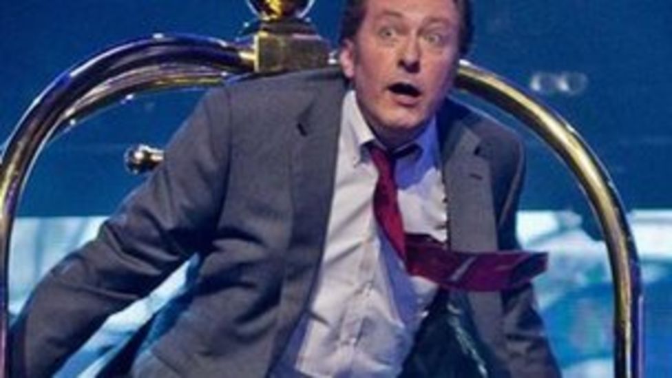 Rowland Rivron wins Let's Dance for Sport Relief - BBC News