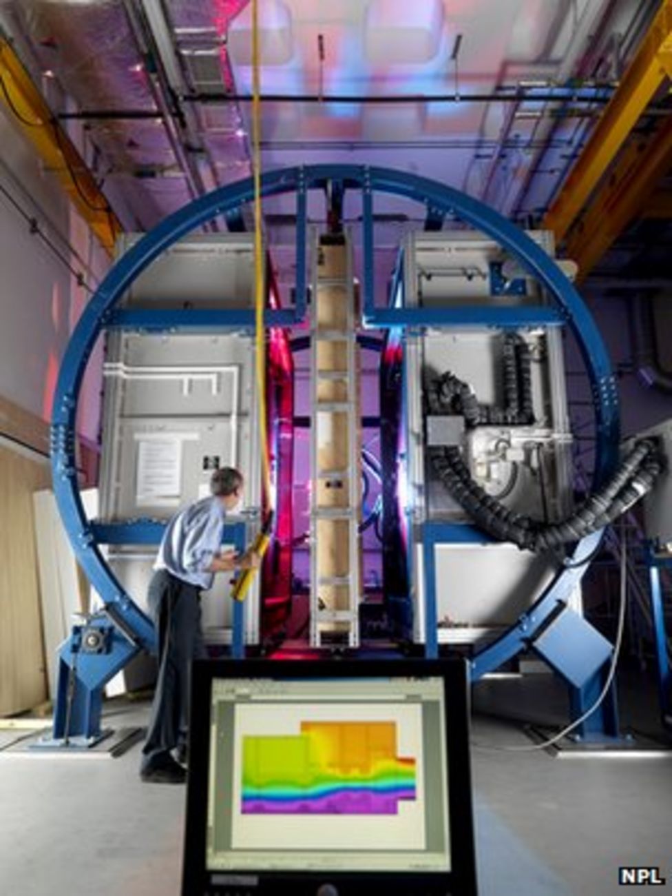 UK carbon measuring centre 'to improve climate future' - BBC News