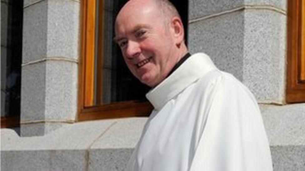 Priest in 'indecent images' row at primary school in Pomeroy - BBC News