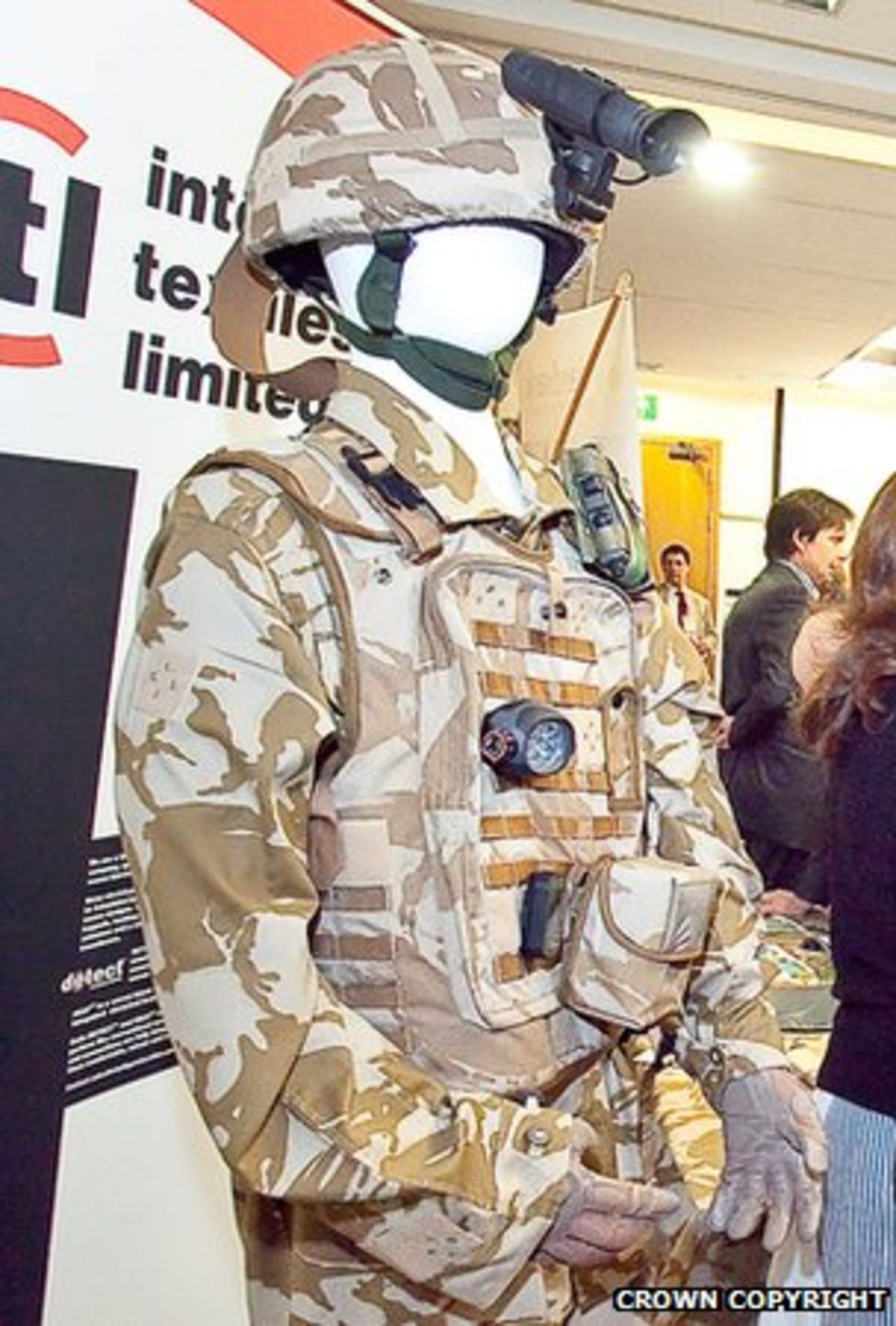 Smart fabric for new soldier uniform - BBC News