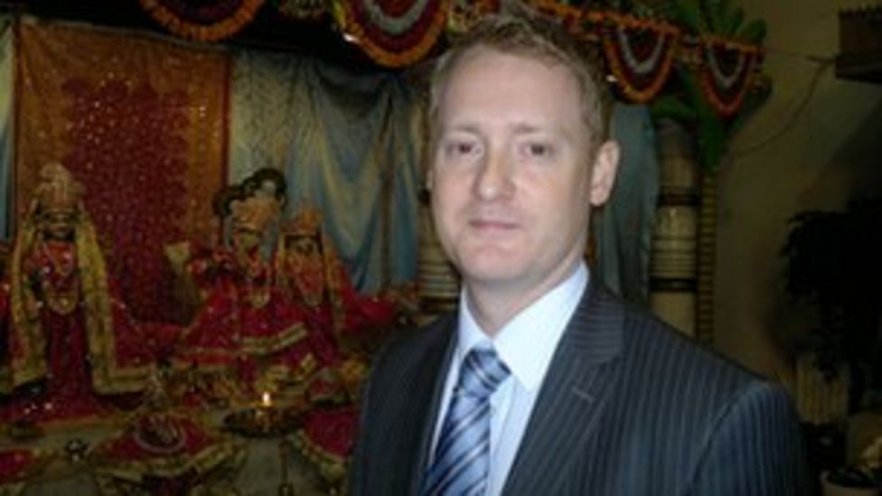 Nightmare experiences of Indian immigrants in Belfast - BBC News