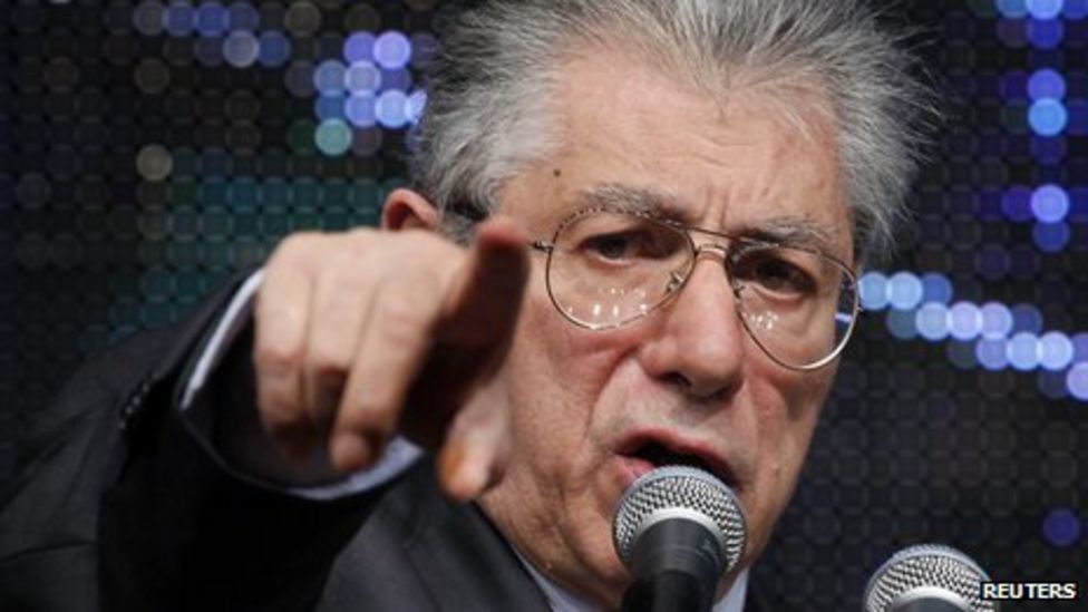 The rise and fall of Northern League founder Umberto Bossi - BBC News