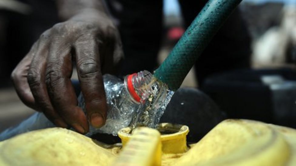 Earth's underground water quantified - BBC News