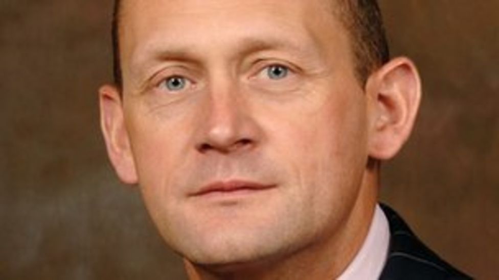 New Devon and Cornwall deputy police chief appointed - BBC News