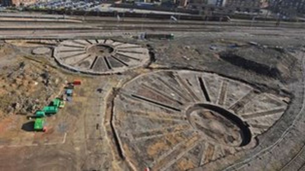 Railway roundhouses foundations unearthed in York - BBC News