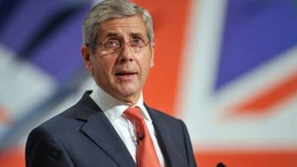 Sir Stuart Rose and the app designed to shake up retail - BBC News