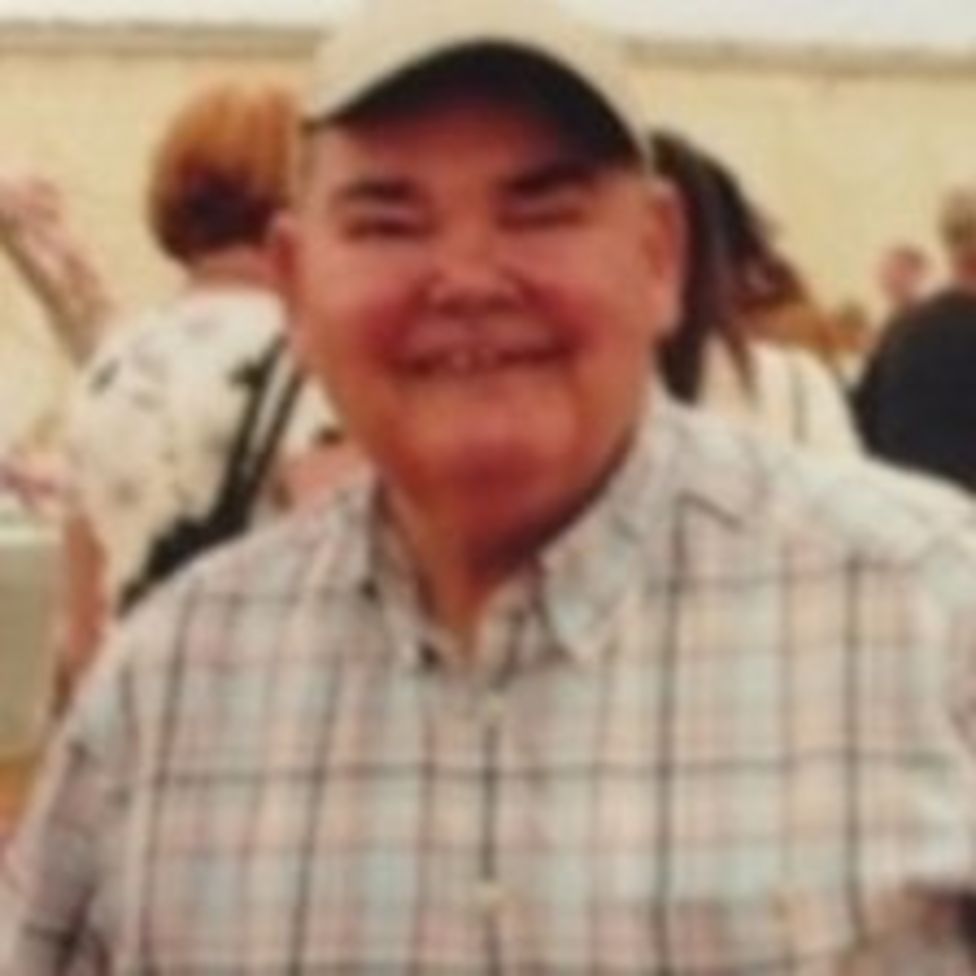 Peter Lewis case: Man charged with murder after Roath stabbing - BBC News