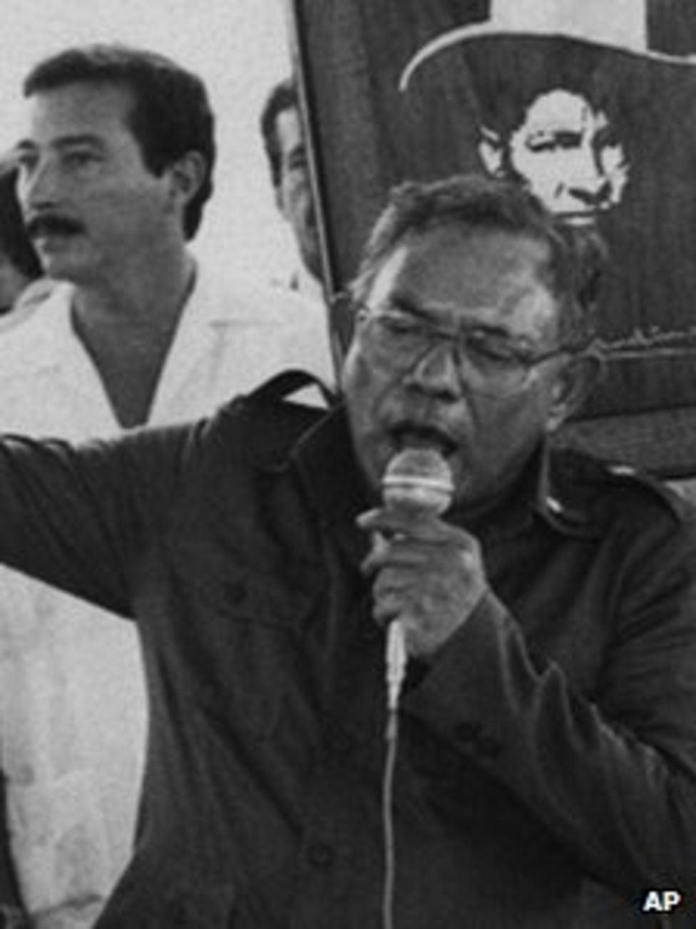 Sandinistas co-founder Tomas Borge dies in Nicaragua - BBC News