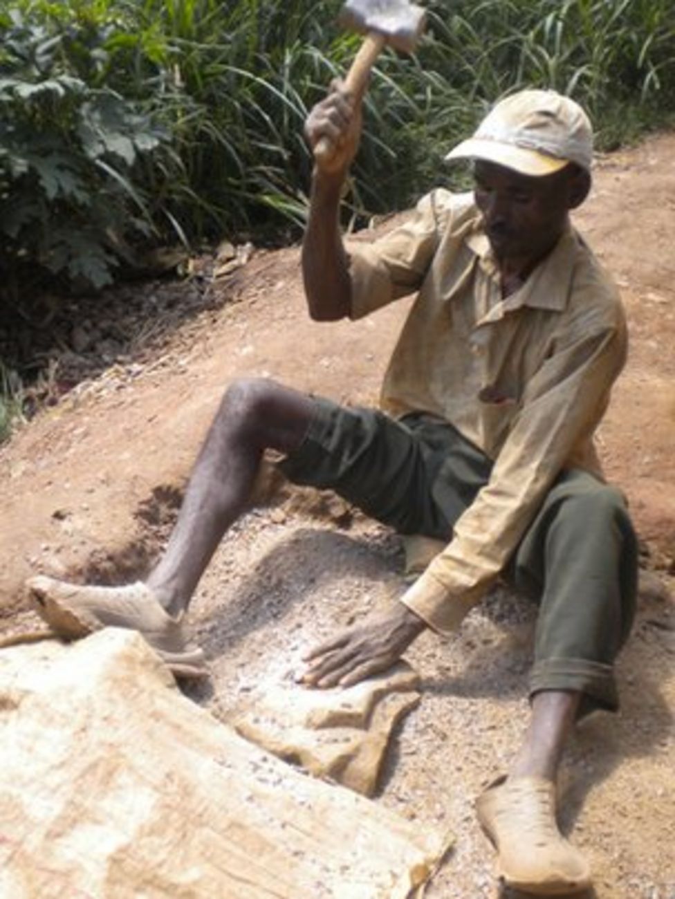 DR Congo mining fights to revive reputation - BBC News