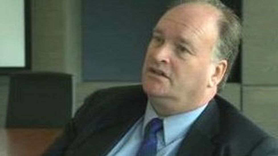 University of Wales Newport vice-chancellor Peter Noyes to stand down ...