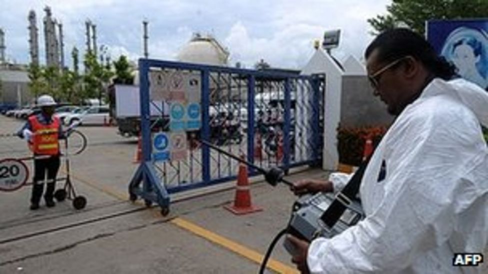 Thai industrial complex suffers deadly fire and blast - BBC News