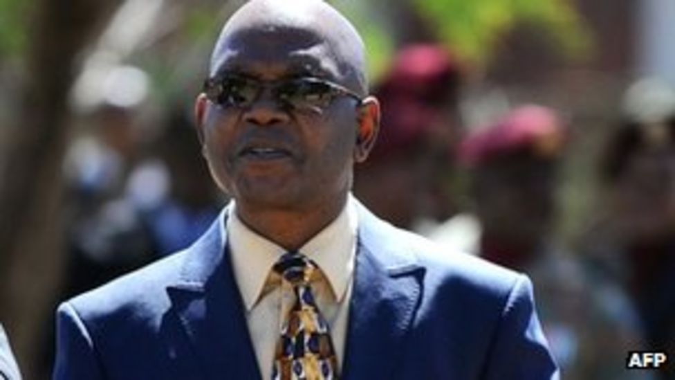 Call to suspend South Africa spy chief Richard Mdluli - BBC News