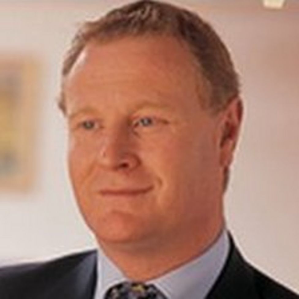 Martin Currie fined £8.6m by US and UK regulators - BBC News