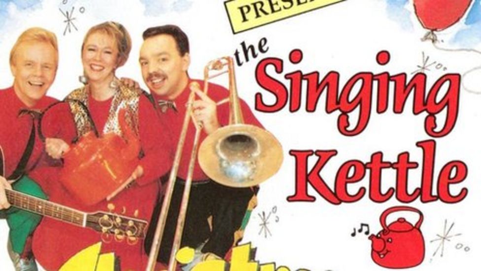 Five reasons the Kettle is still Singing after 30 years - BBC News