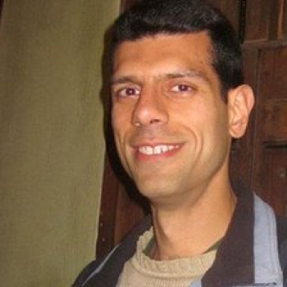 Greek residents on political and economic crisis - BBC News