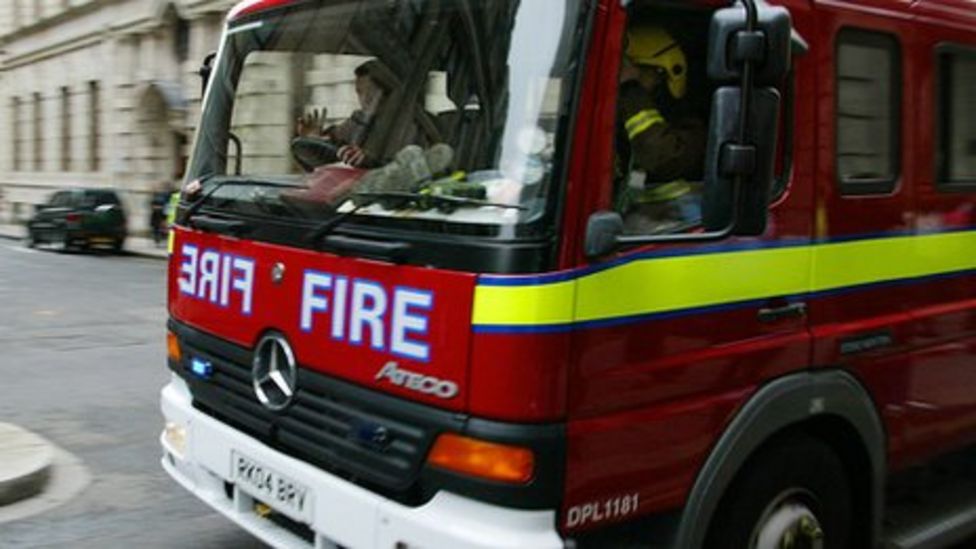 999 'time wasters': Where do emergency services draw the line? - BBC News