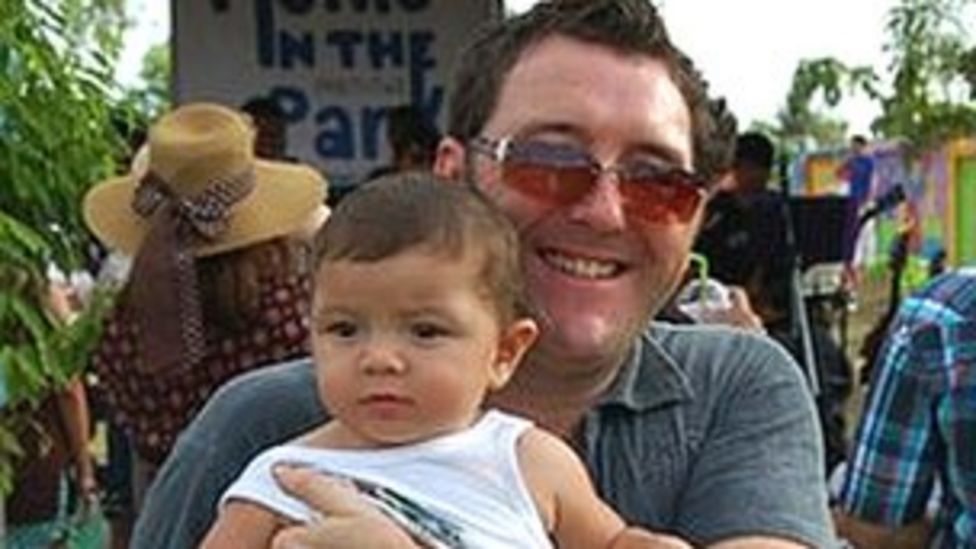 Adam Pickles' 'signs of recovery' after Thailand attack - BBC News