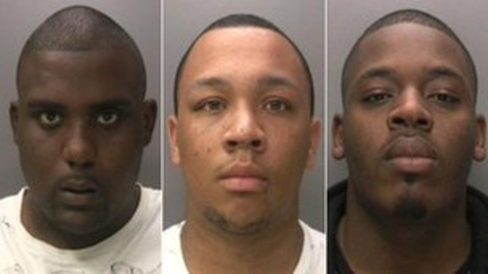 Birmingham riots: Four guilty of shooting at police - BBC News