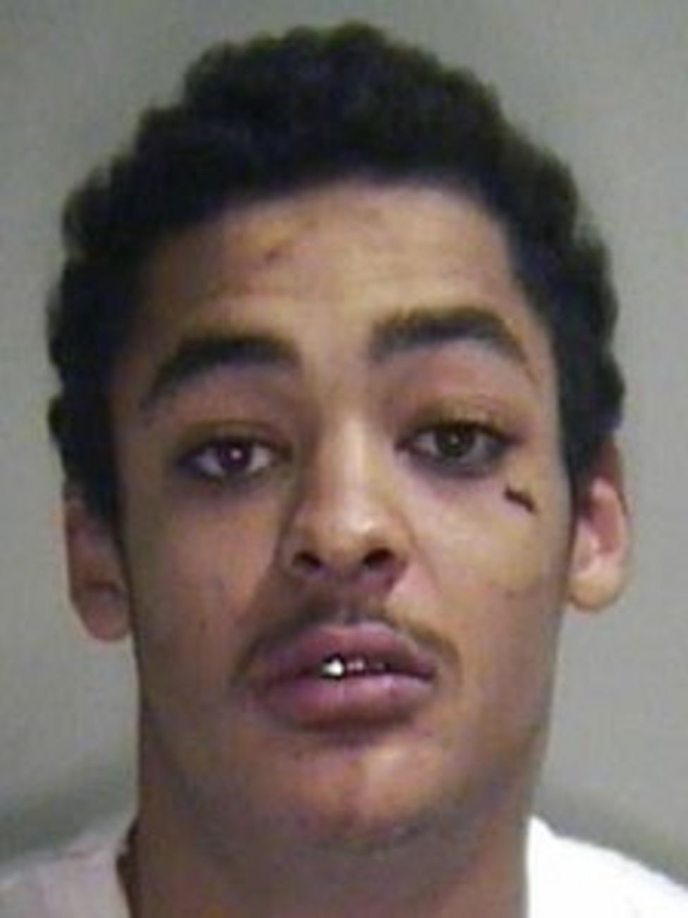 'Bus fare' rapist Joseph Moran jailed for Nottingham attack - BBC News