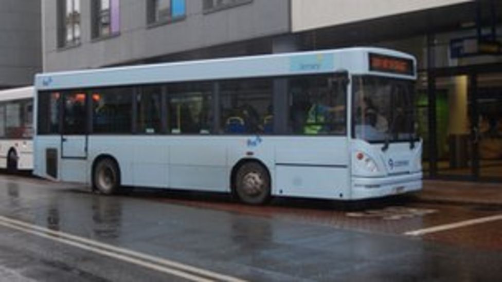 Final tender from CT Plus to run Jersey's buses approved - BBC News