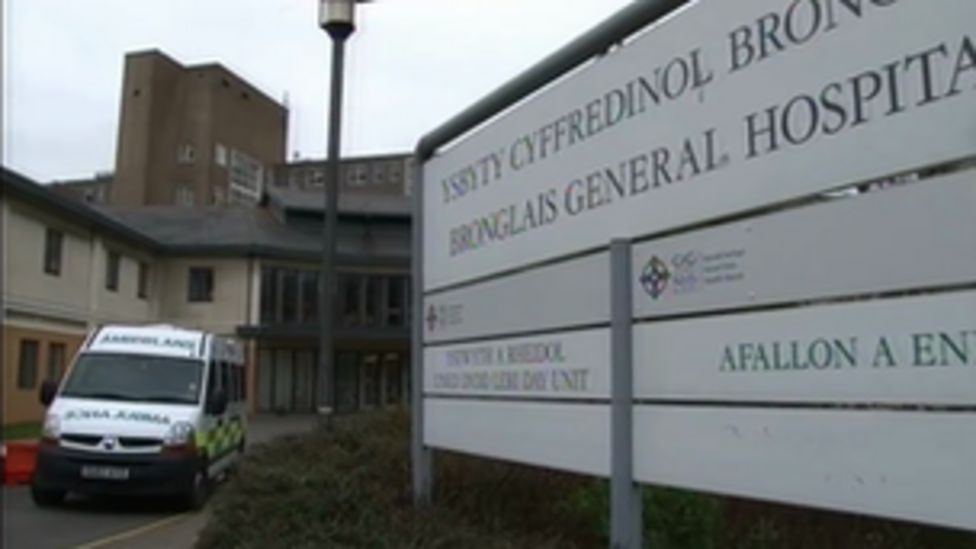 New A&E unit opens at Bronglais Hospital in Aberystwyth - BBC News