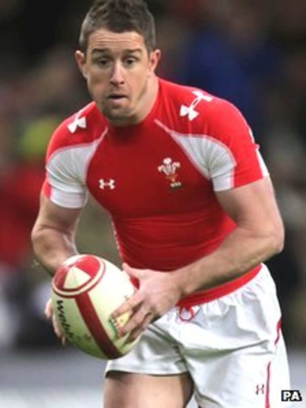 Birthday honours: Rugby's Shane Williams humbled by MBE - BBC News