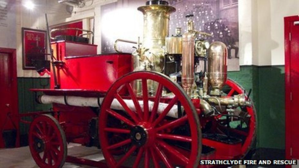 New Strathclyde fire brigade museum opens - BBC News