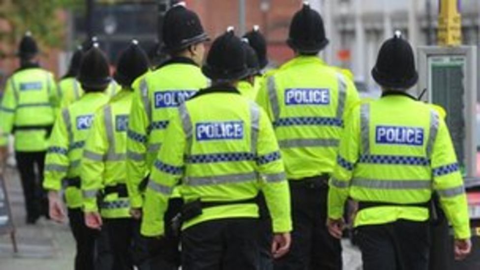 Police budget cuts 'risk to three forces', HMIC warns - BBC News