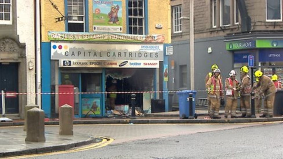 Huge blaze at Capital Cartridges in Bathgate - BBC News