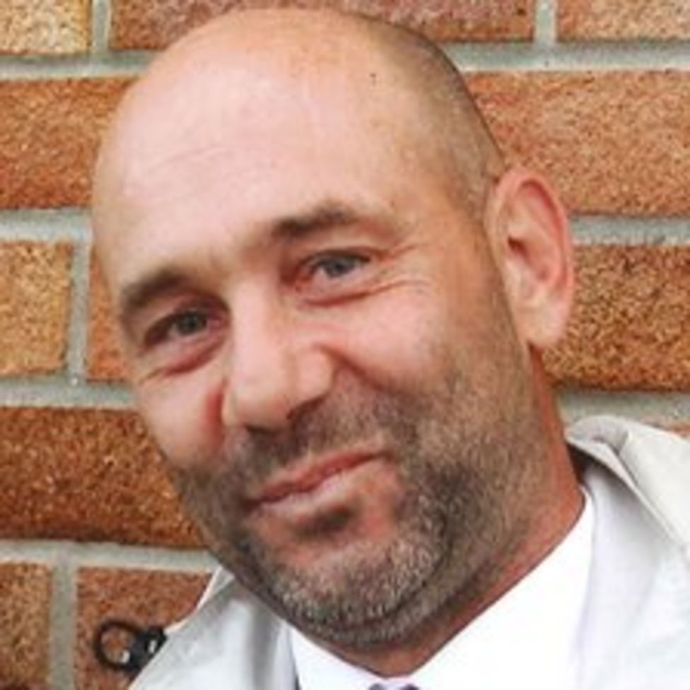 Trio who murdered Semley man Leonard Adams get life sentences - BBC News