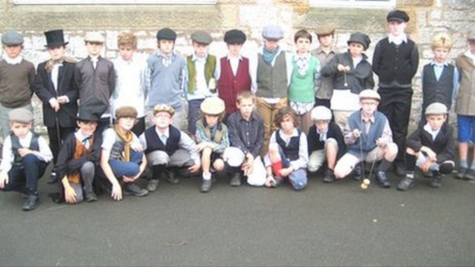 Ysgol Llanfair Dyffryn Clwyd school celebrates its 150th anniversary ...