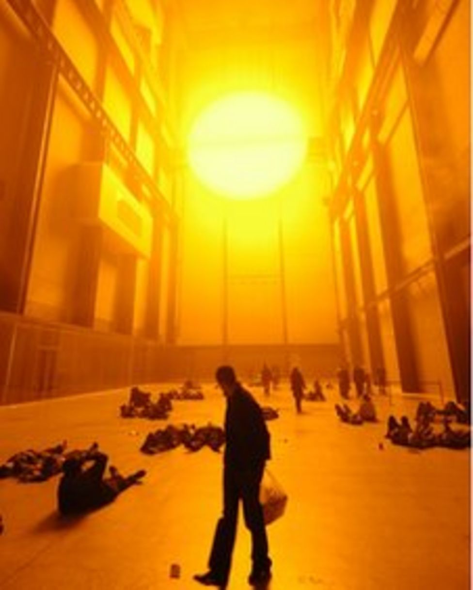 Tate Modern to be plunged into darkness - BBC News