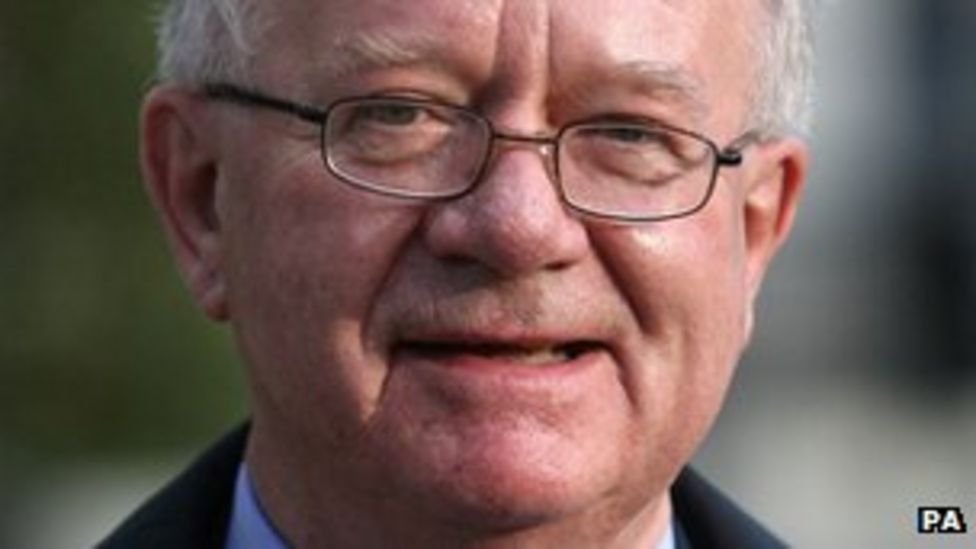 Chilcot inquiry Iraq war report delayed to 2013 - BBC News