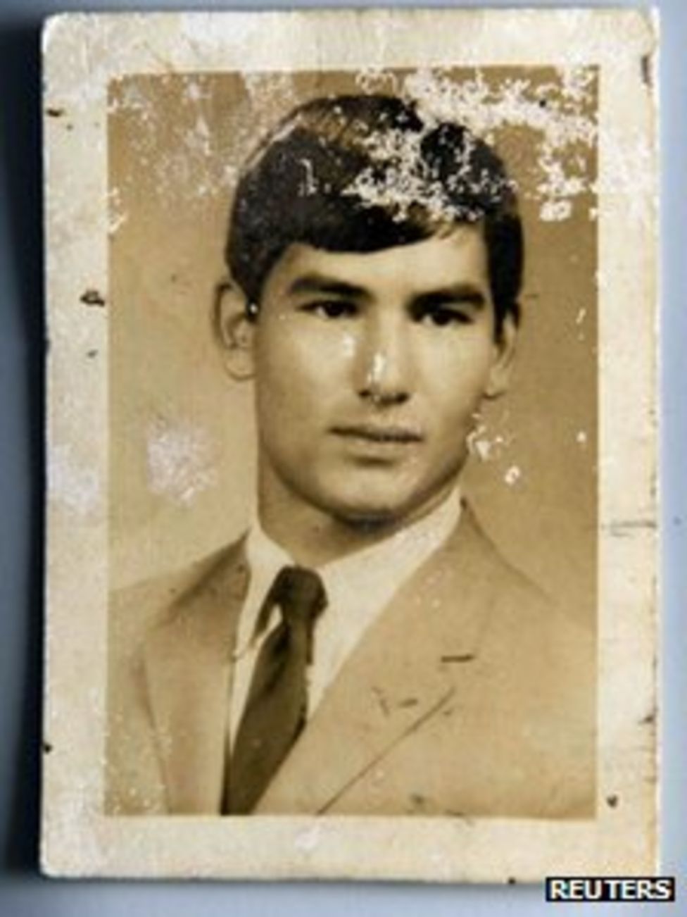 Steve Flaherty Vietnam war letters arrive 43 years late - BBC News