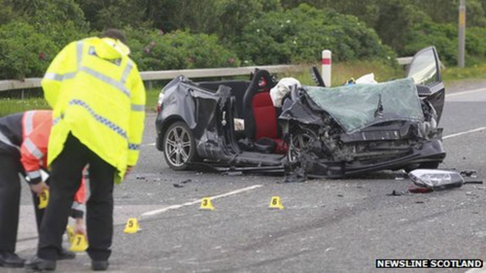 Grandmother dies and children injured in A90 Aberdeen crash - BBC News
