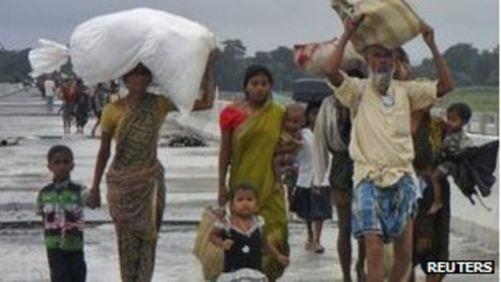 Violence-torn Assam state remains tense - BBC News