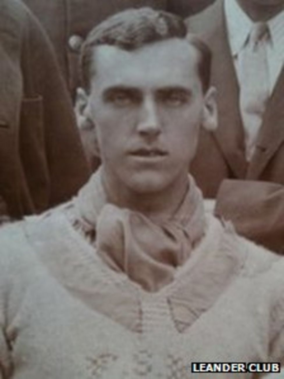 Remembering Olympic rowing hero Frederick Kelly - BBC News