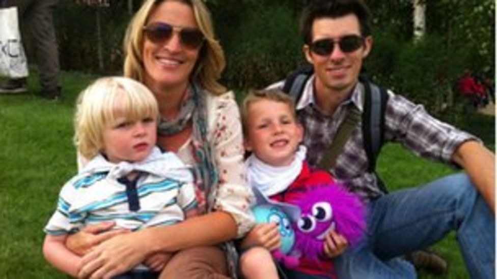 London 2012 Olympics: What's it like to bring the kids? - BBC News