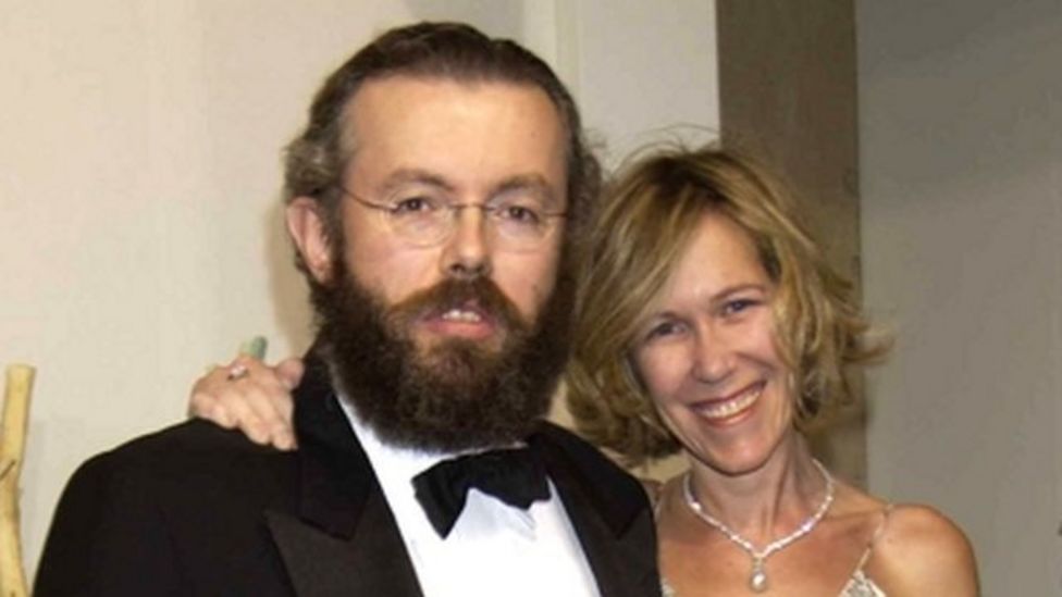 Tetra Pak billionaire Hans Rausing dies at 93 - BBC News