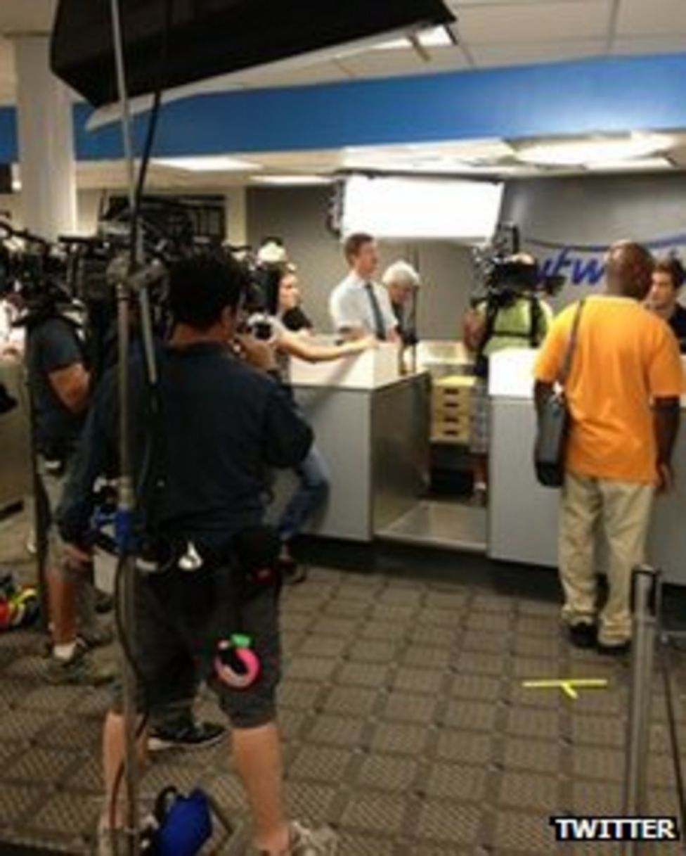 Arrested Development: Filming starts on new series - BBC News